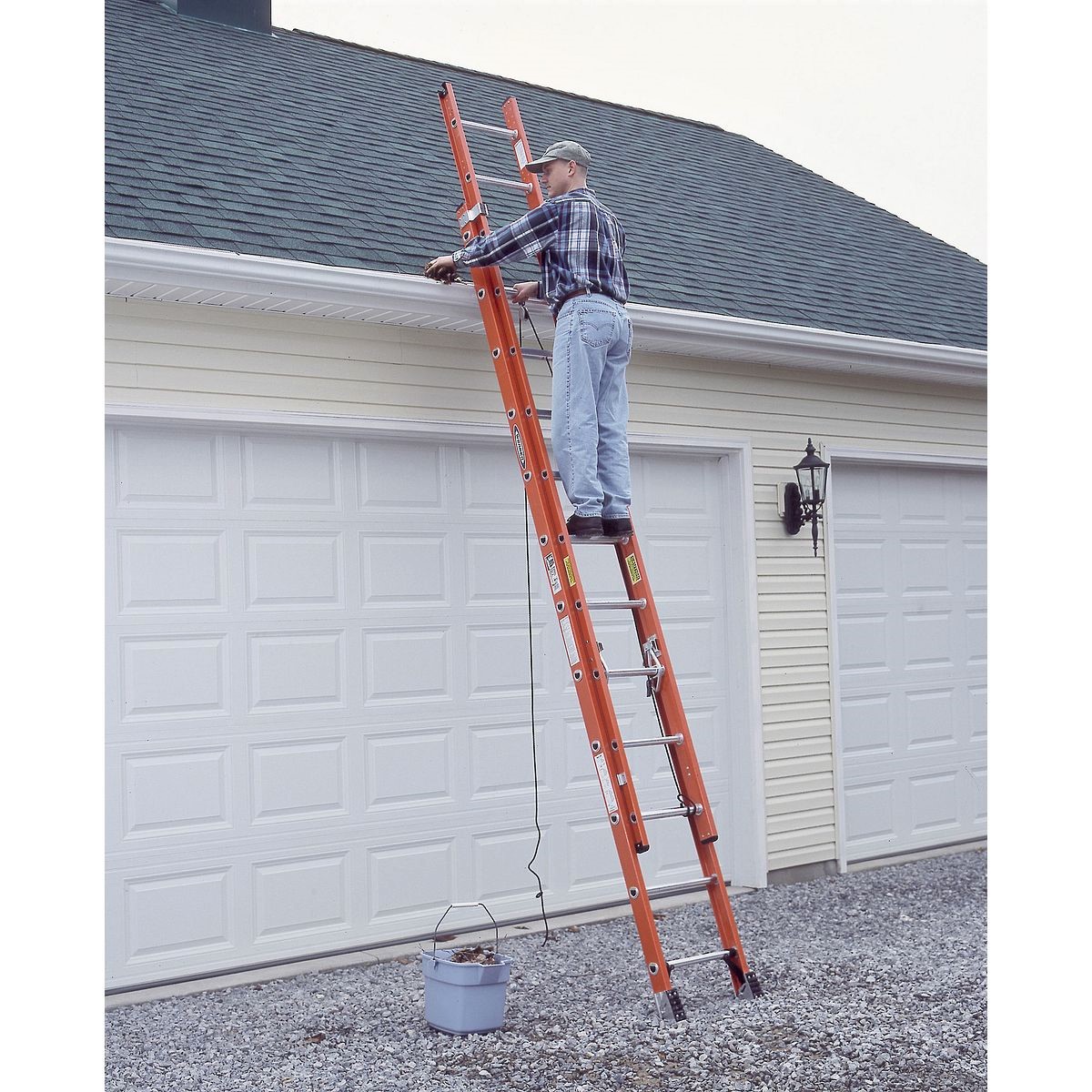Werner D6240-2 40FT fiberglass double extension ladder